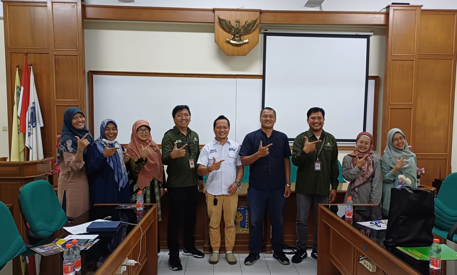 Bisnis Digital UII Menerima Kunjungan dari Politenik Negeri Bali - Universitas Islam Indonesia